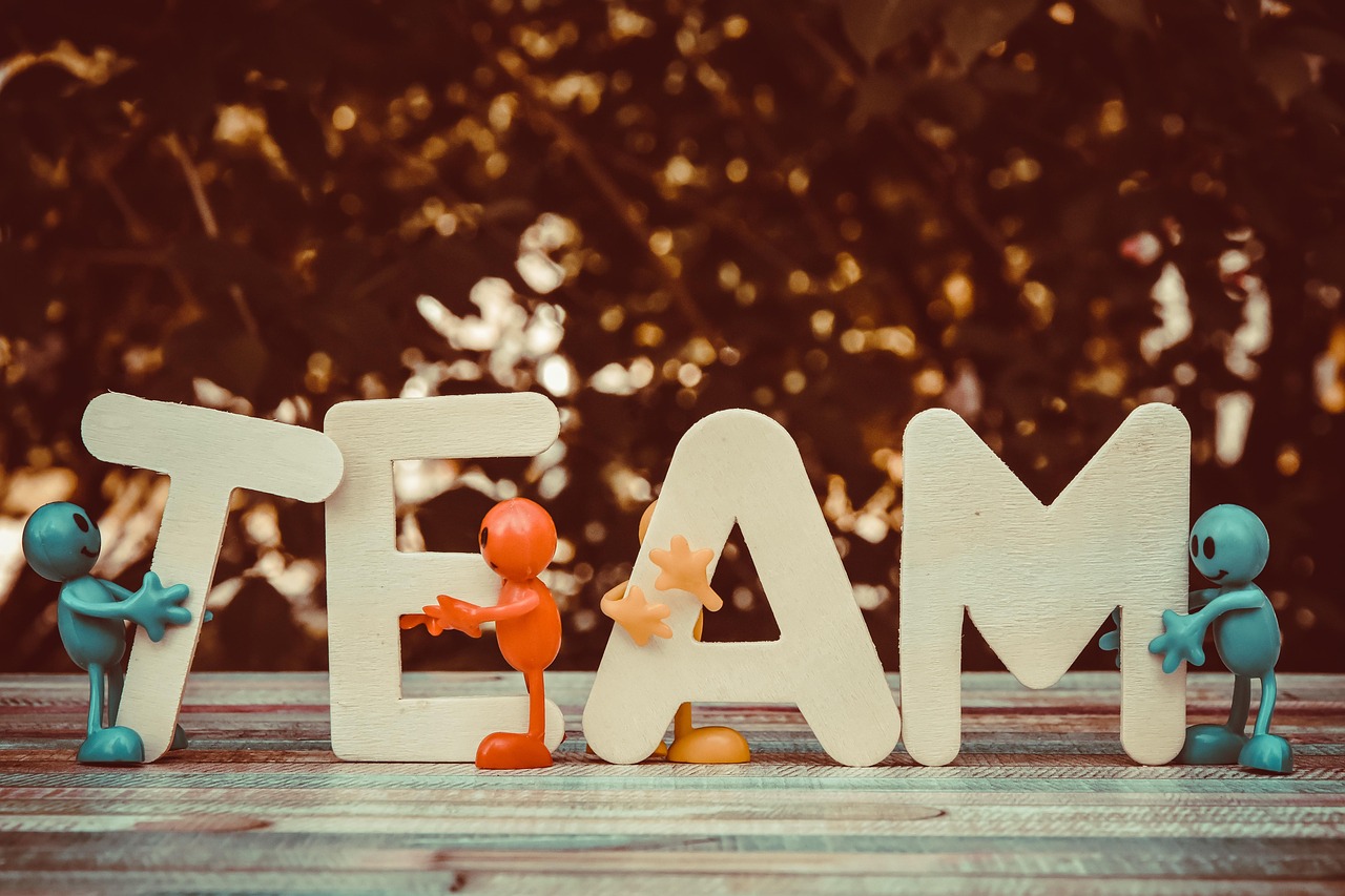 Eight Key Roles on a Contract Implementation Kickoff Team - Contracting ...